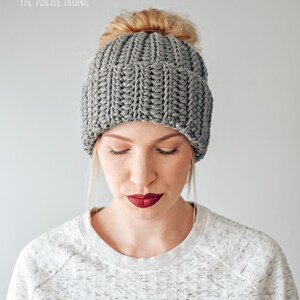 Easy Breezy Chunky Bun Beanie Crochet Pattern - Bulky Messy Bun Hat ...