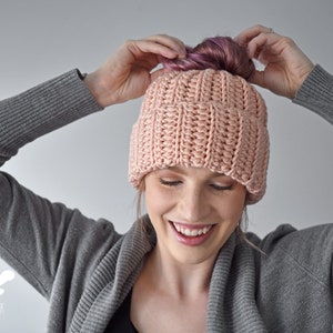 Easy Breezy Chunky Bun Beanie Crochet Pattern - Bulky Messy Bun Hat ...