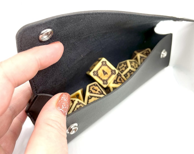 Budget Friendly Leatherette Gaming Dice Pouch. Table Top Role Play ...