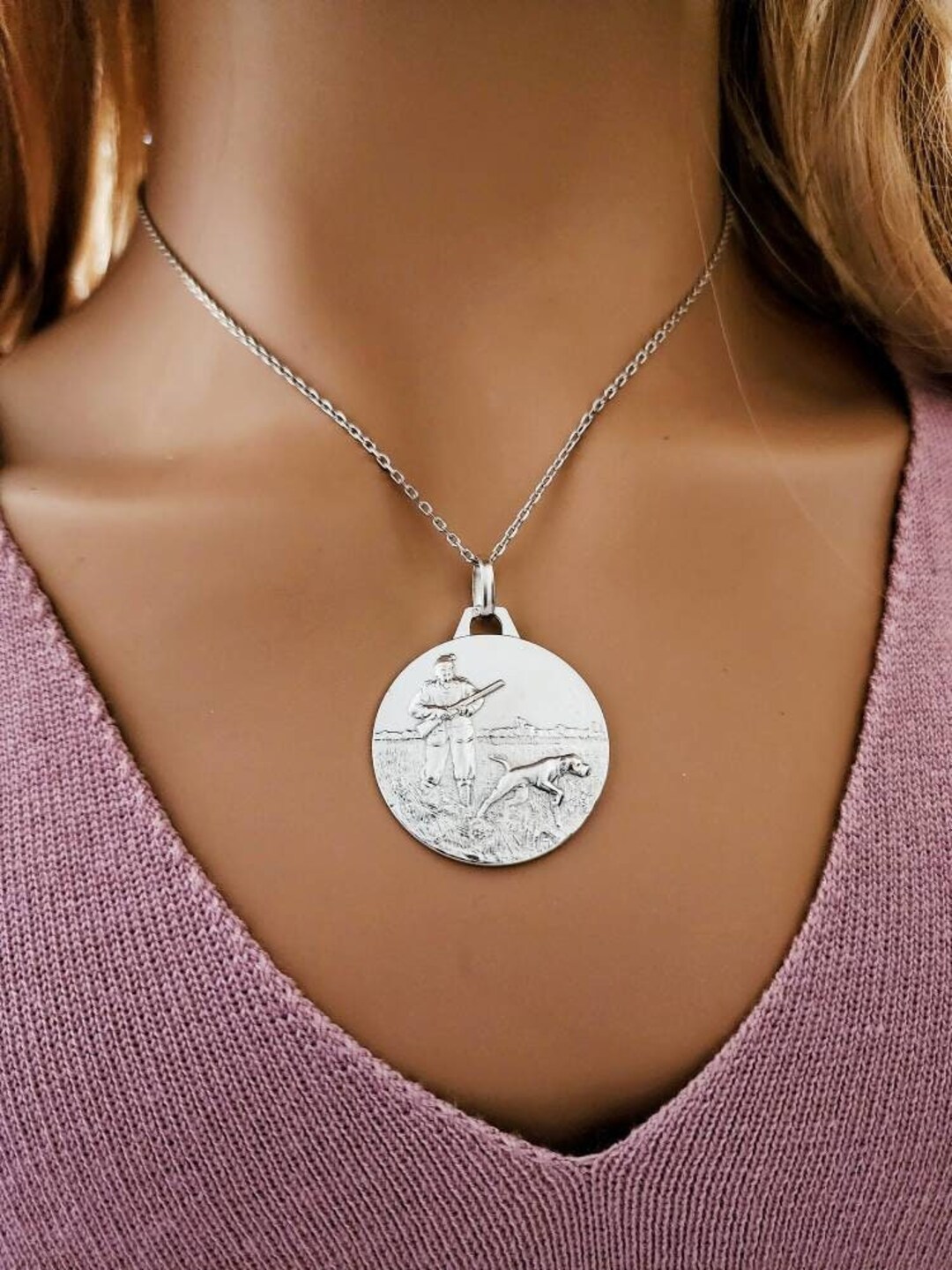 Antique Disc Silver Pendant / Vintage Pendant / 3D Pendants / Hunting ...