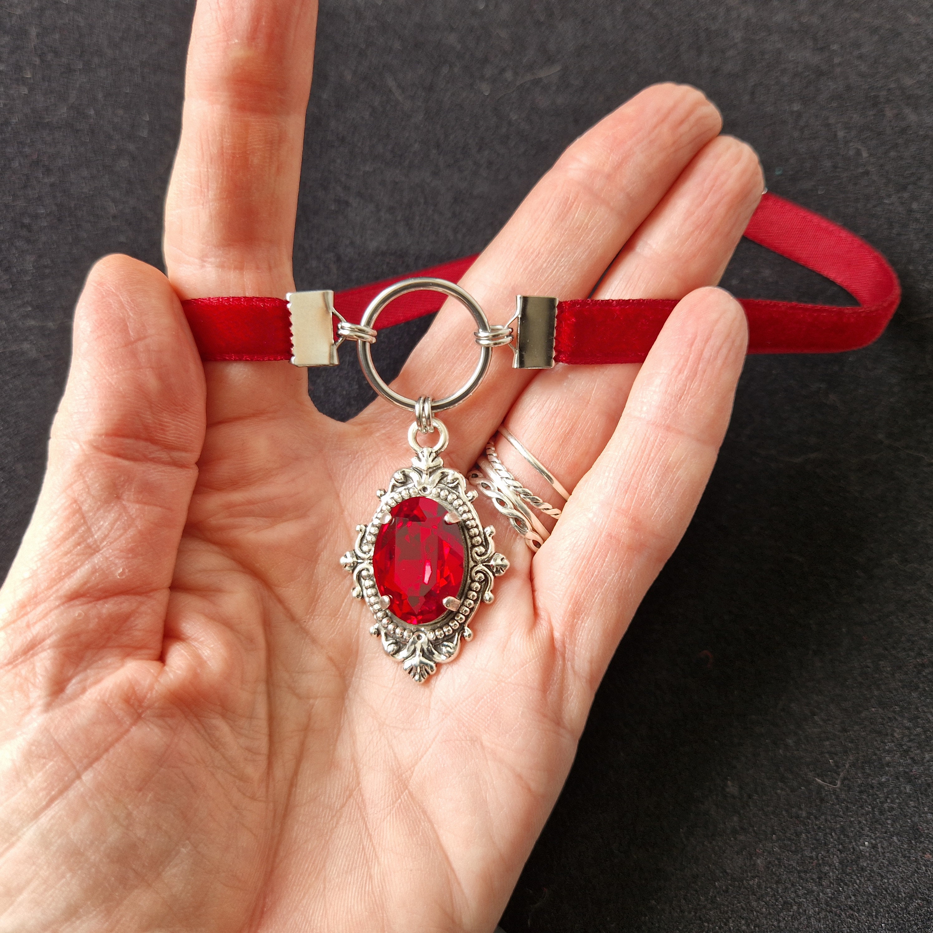 Red Velvet Choker Real Crystal Pendant Victorian Gothic Romantic Blood ...