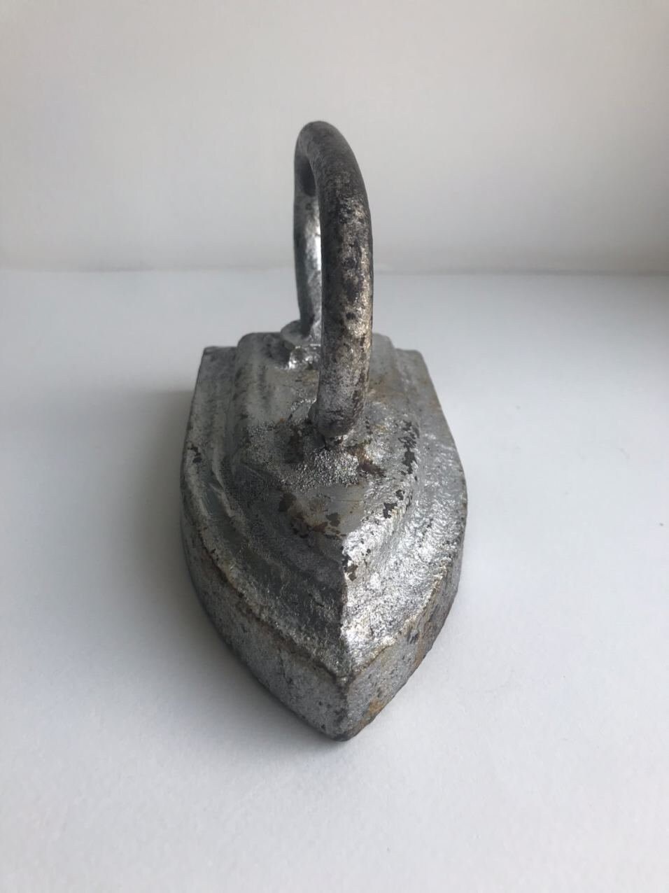 Vintage Sad Iron Old Iron Bookend Iron Vintage Home Decor Metal Iron ...