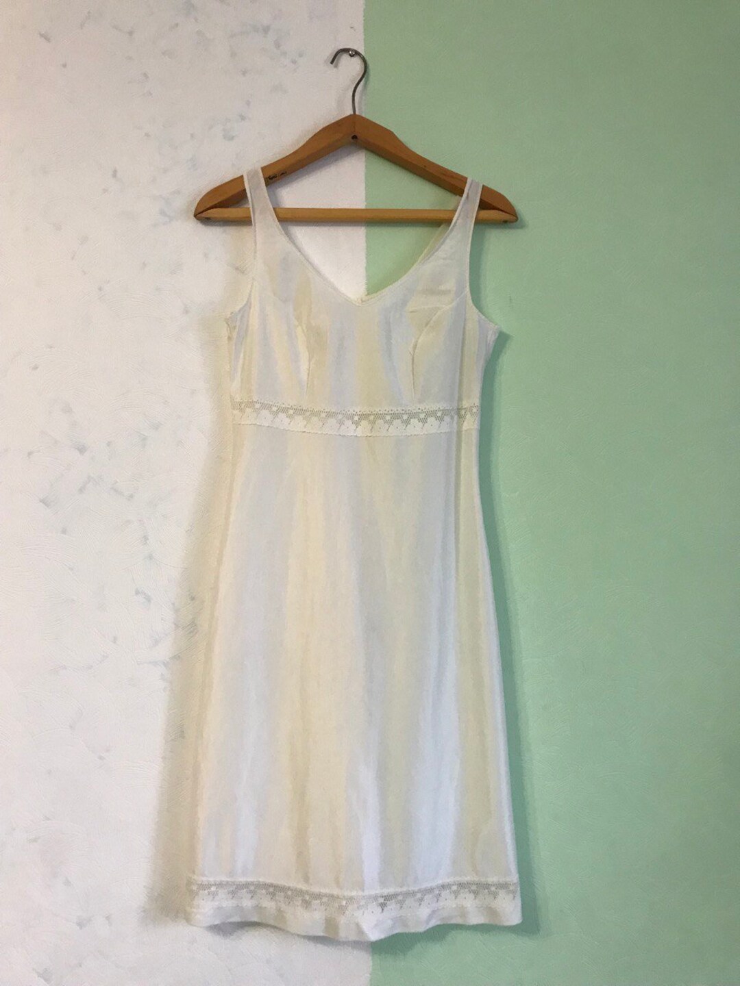 Vintage White Lingerie Slip Dress "vinetta" Lace Detailing 80s-90s V ...