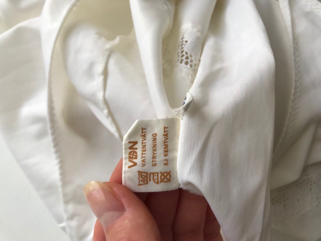 Vintage White Lingerie Slip Dress vinetta Lace Detailing 80s-90s V-neck ...