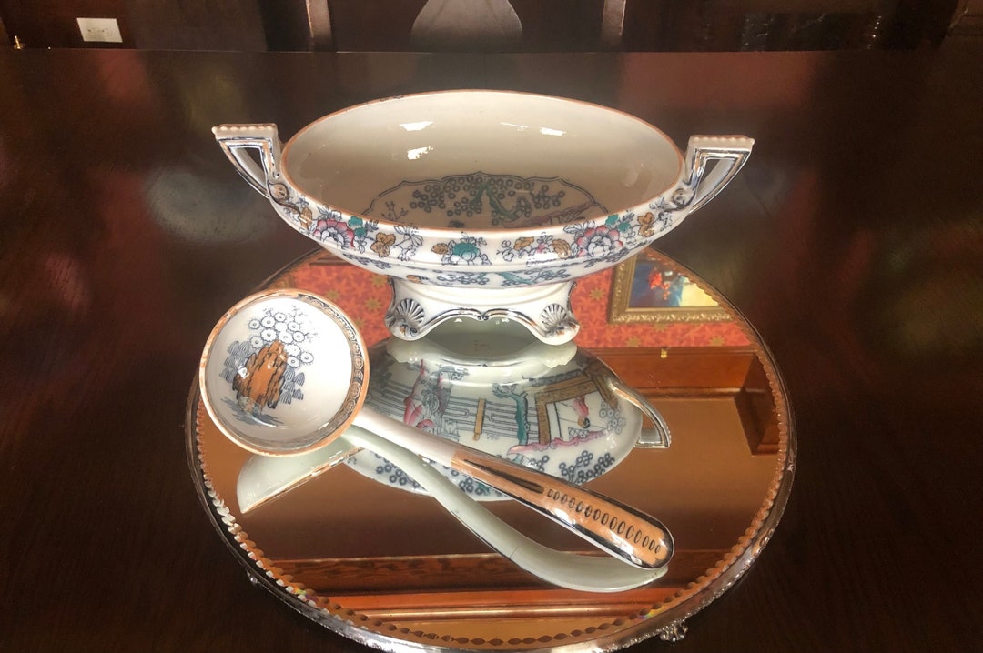 SCARCE LARGE TEAHOUSE Pattern Soup Ladle and Open Vegetable Tureen ...