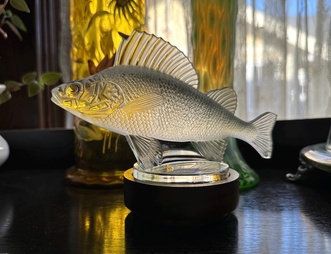 SPLENDID IMPECCABLE LALIQUE Poisson Perch Auto Mascot Paperweight ...