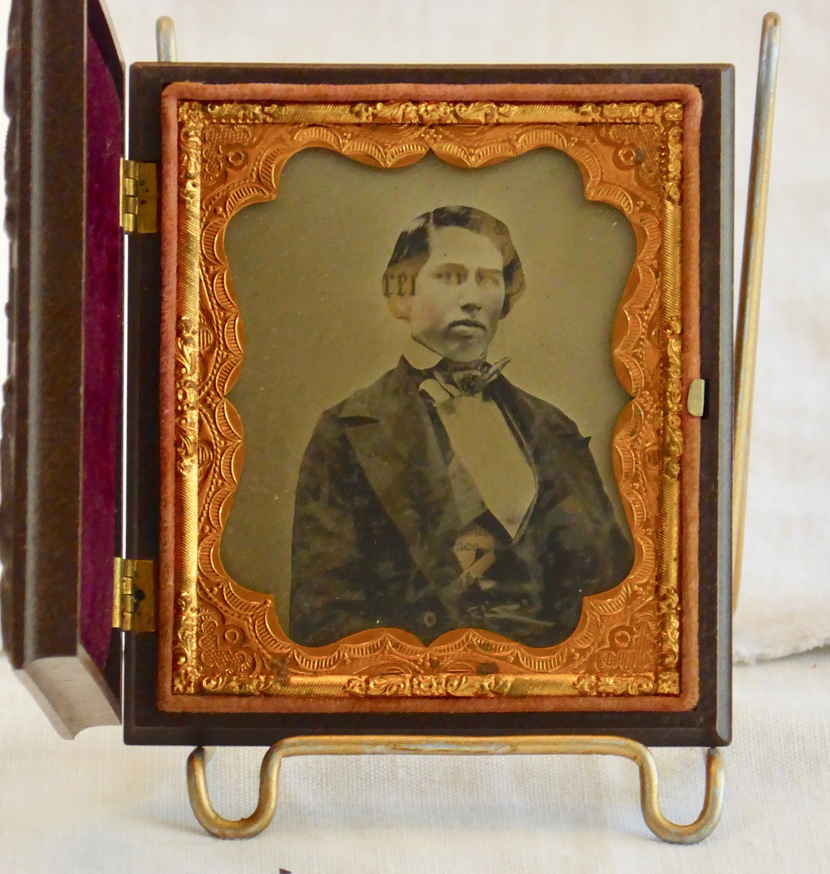 Antique Sixth Plate Ambrotype Portrait Of A Man In Gutta Etsy