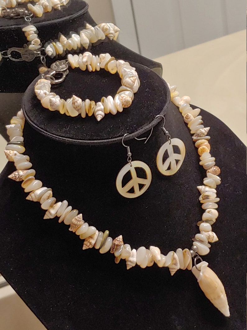 Gold Lip Shell and Nassa Shell With Japanese Shell Focal - Etsy