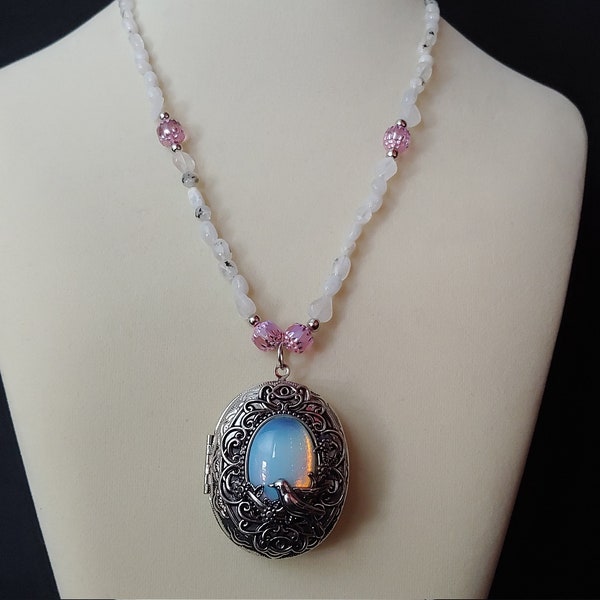 Moonstone Locket - Etsy