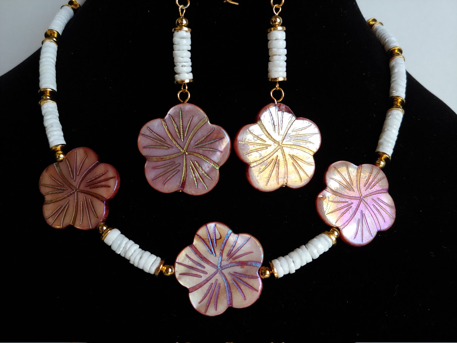 Mother-of-pearl AB Flowers and White Litub Shell Heishi - Etsy Singapore