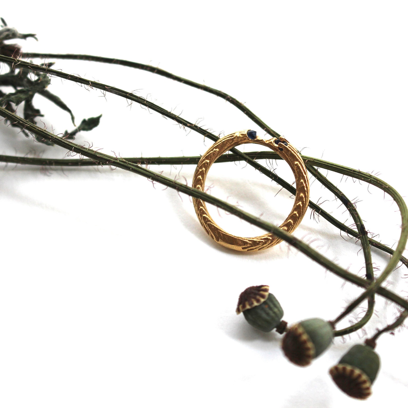 Stunning Cast in Place Blue Sapphire Textured Cuttlefish Cast - Etsy UK