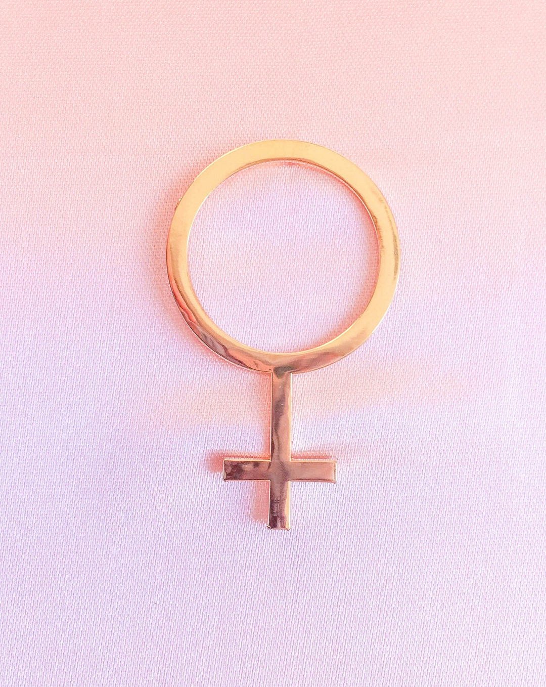Venus Pin - Etsy