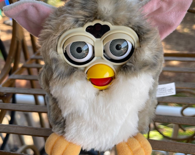 Adopt a Furby ~gus Gus~ 1998 Tiger Electronics Church Mouse Furby ...