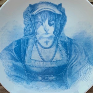 The Cats of Tudor: Royal Commemorative Plates - Etsy