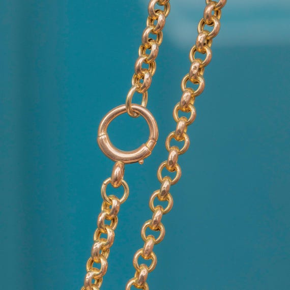 15" 9ct Gold Belcher Chain with Large Antique Bolt-Ri… - Gem