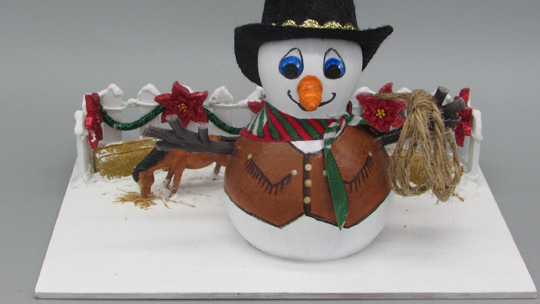 Cowboy Painted Gourd With a Rope - Etsy