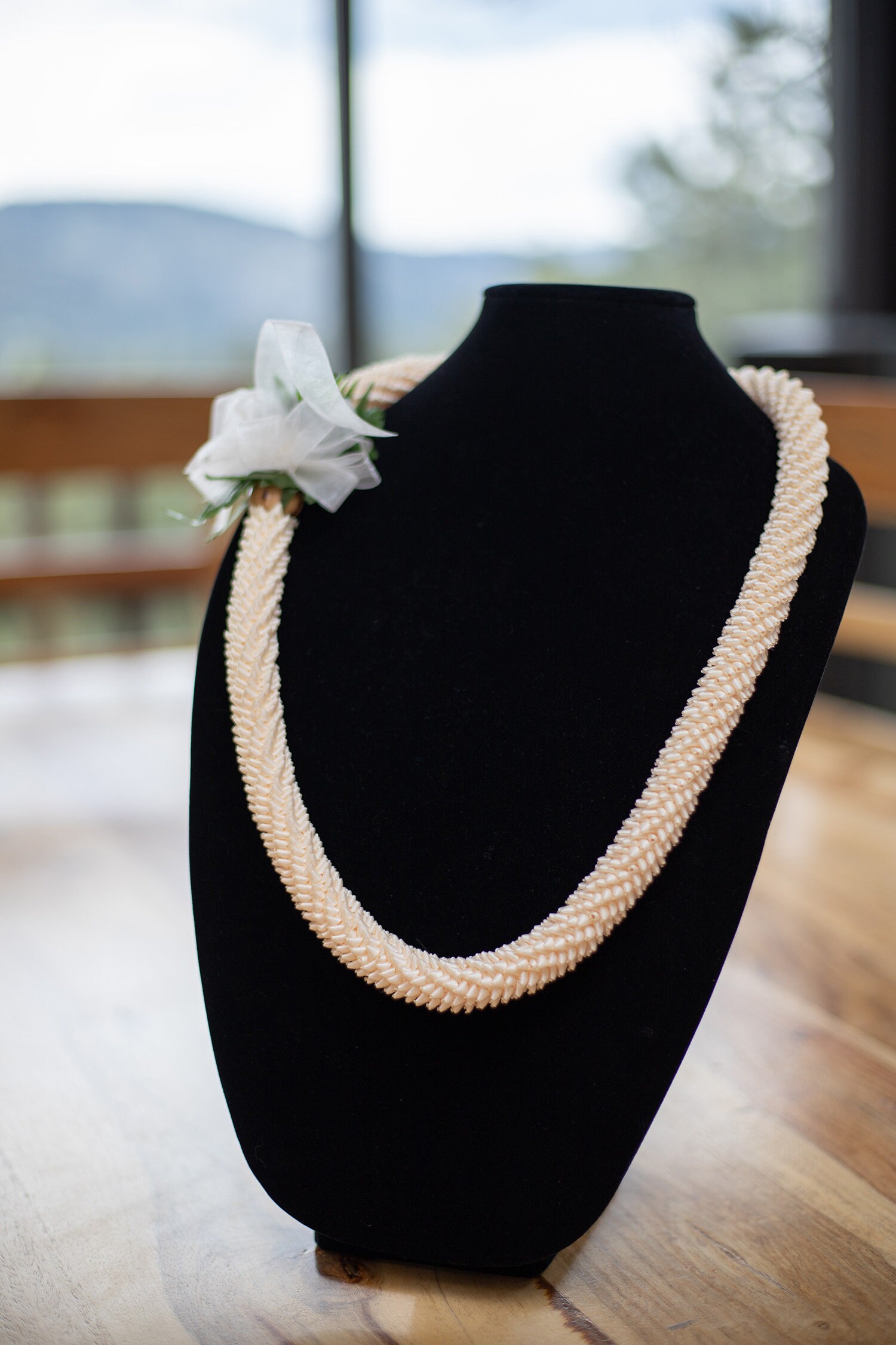 The kahea Lei - Etsy