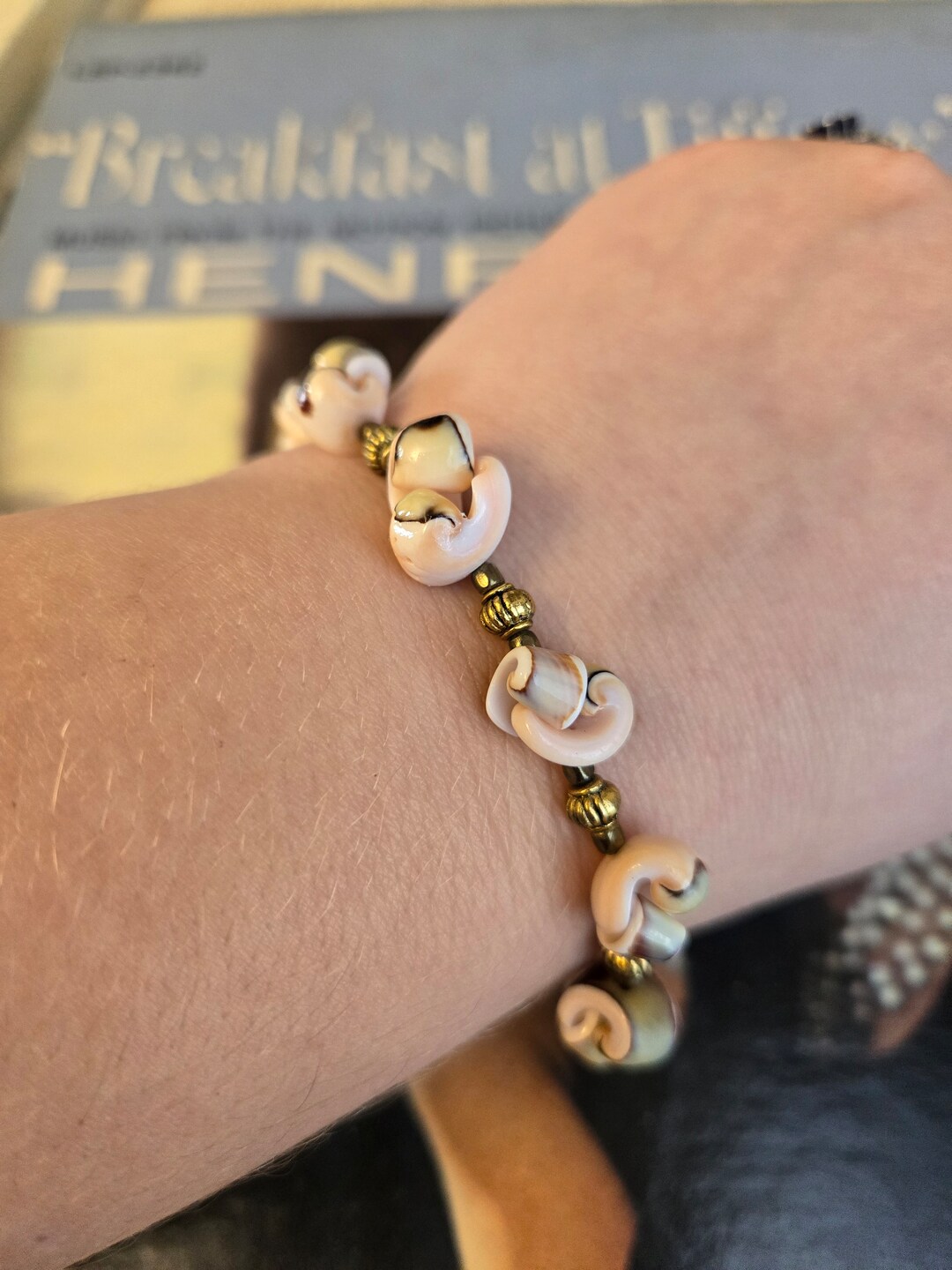 Vintage Pink Shell Bracelet - Etsy