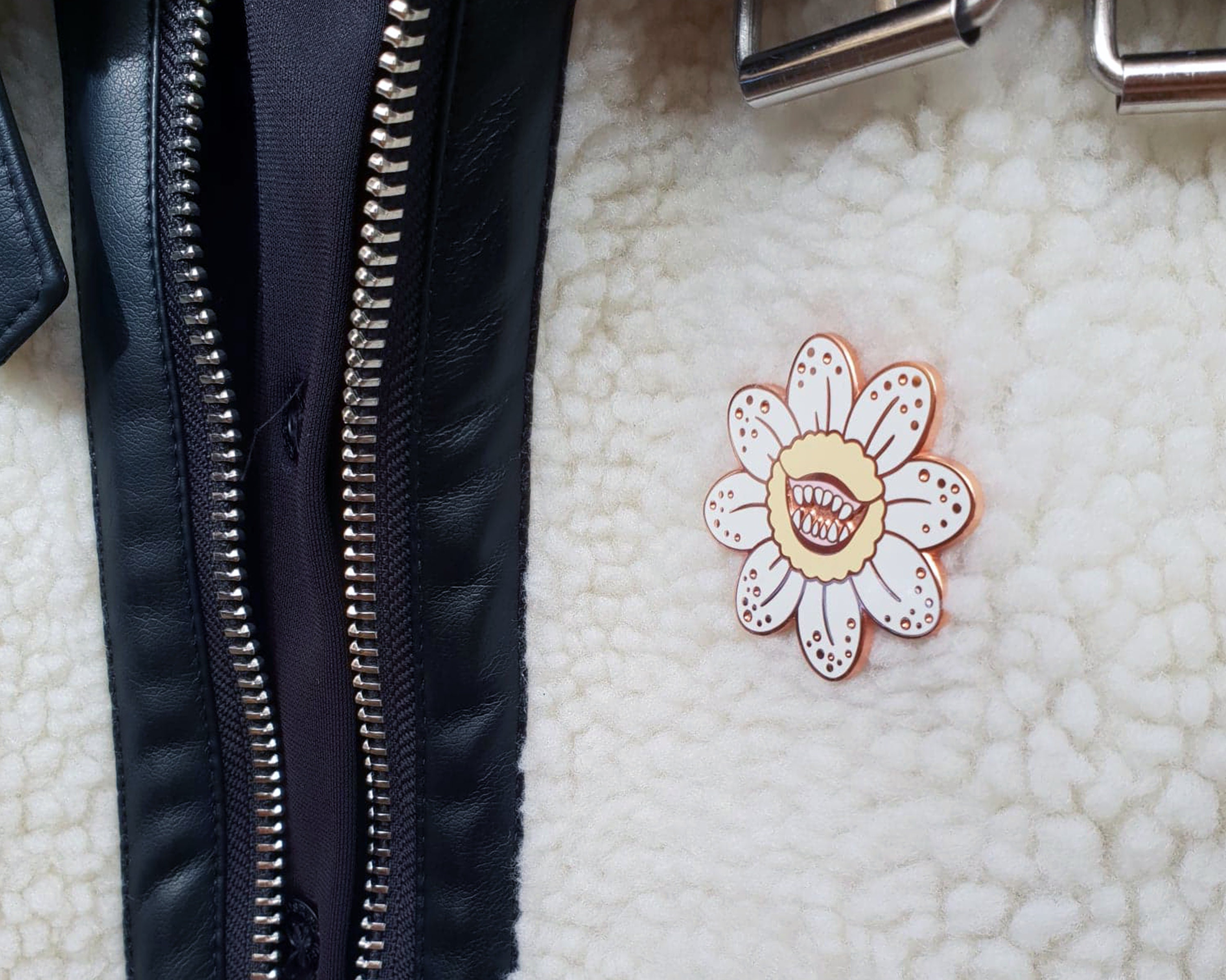 Daisy Enamel Pin Flower badge Hard enamel pin spooky pin | Etsy