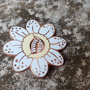 Daisy Enamel Pin, Flower Badge, Hard Enamel Pin, Spooky Pin, Creepy Pin ...