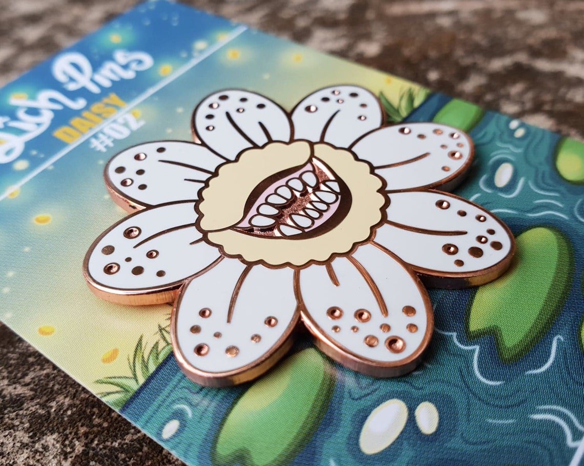 Daisy Enamel Pin Flower badge Hard enamel pin spooky pin | Etsy