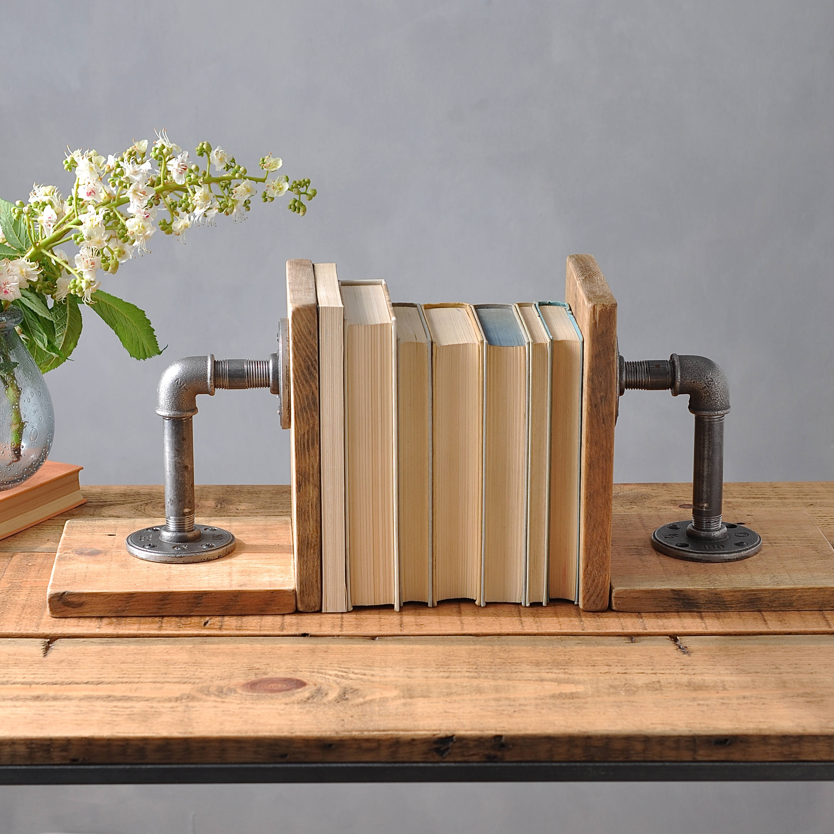 Pair of Industrial Wood and Steel Bookends - Etsy