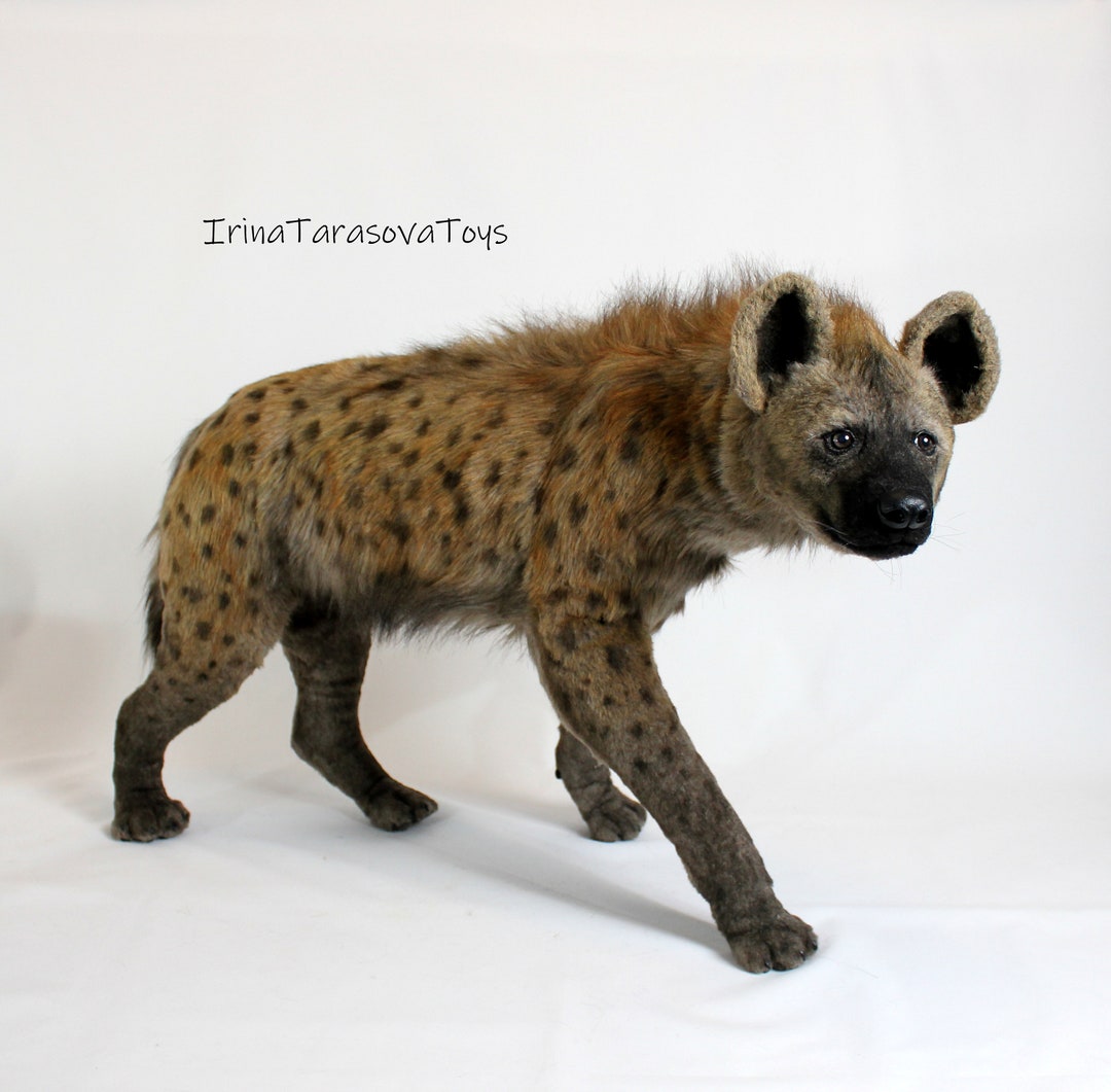 Realistic Stuffed Animal Hyena Plush Faux Taxidermy Decor Home Art Toy ...