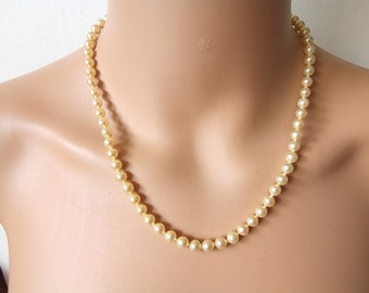 Vintage Lotus Pearls - Etsy