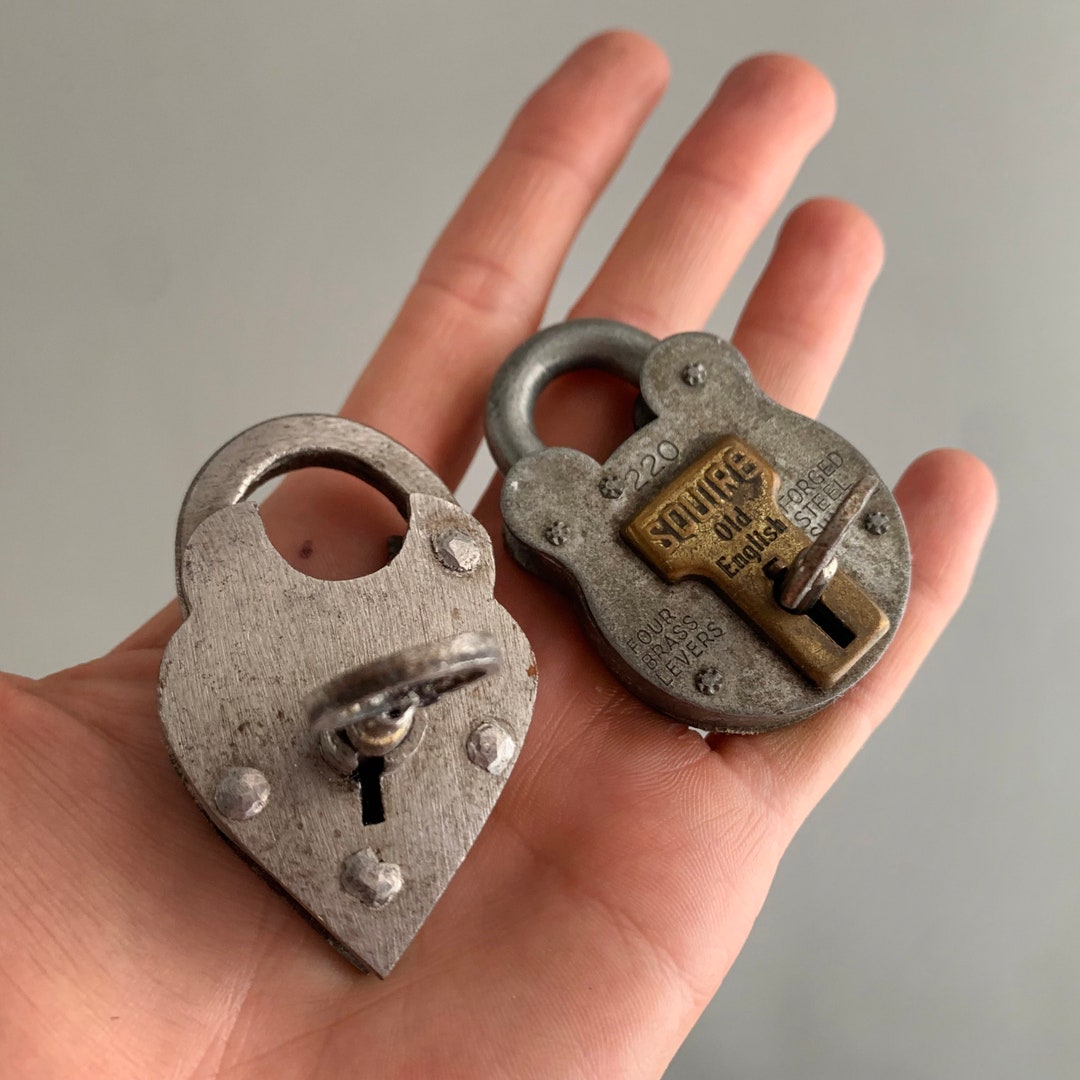 Vintage Working Locks With Keys - 1940s Set - Etsy