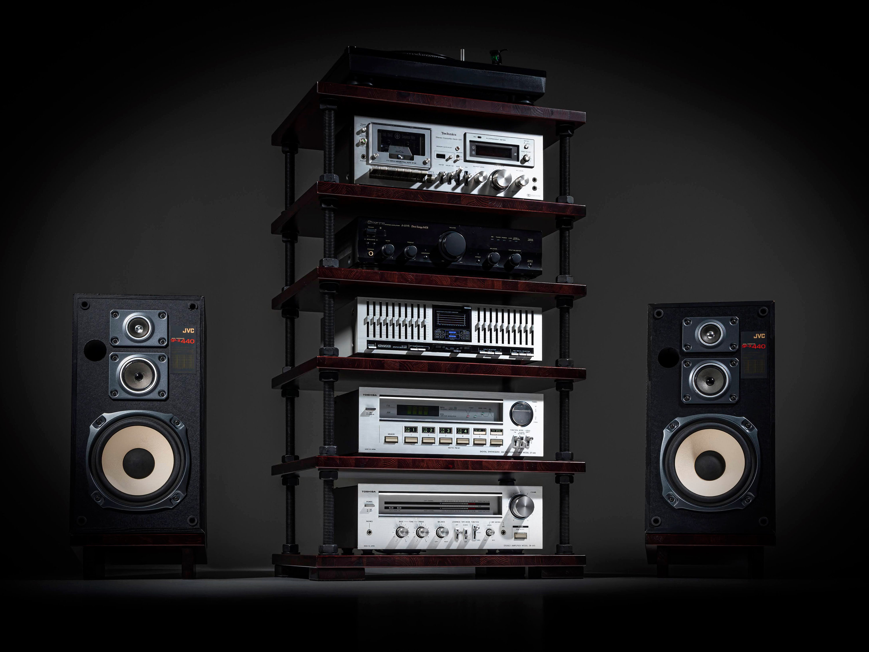 Audio Rack With Adjustable Shelf Height / Record Player Stand ...