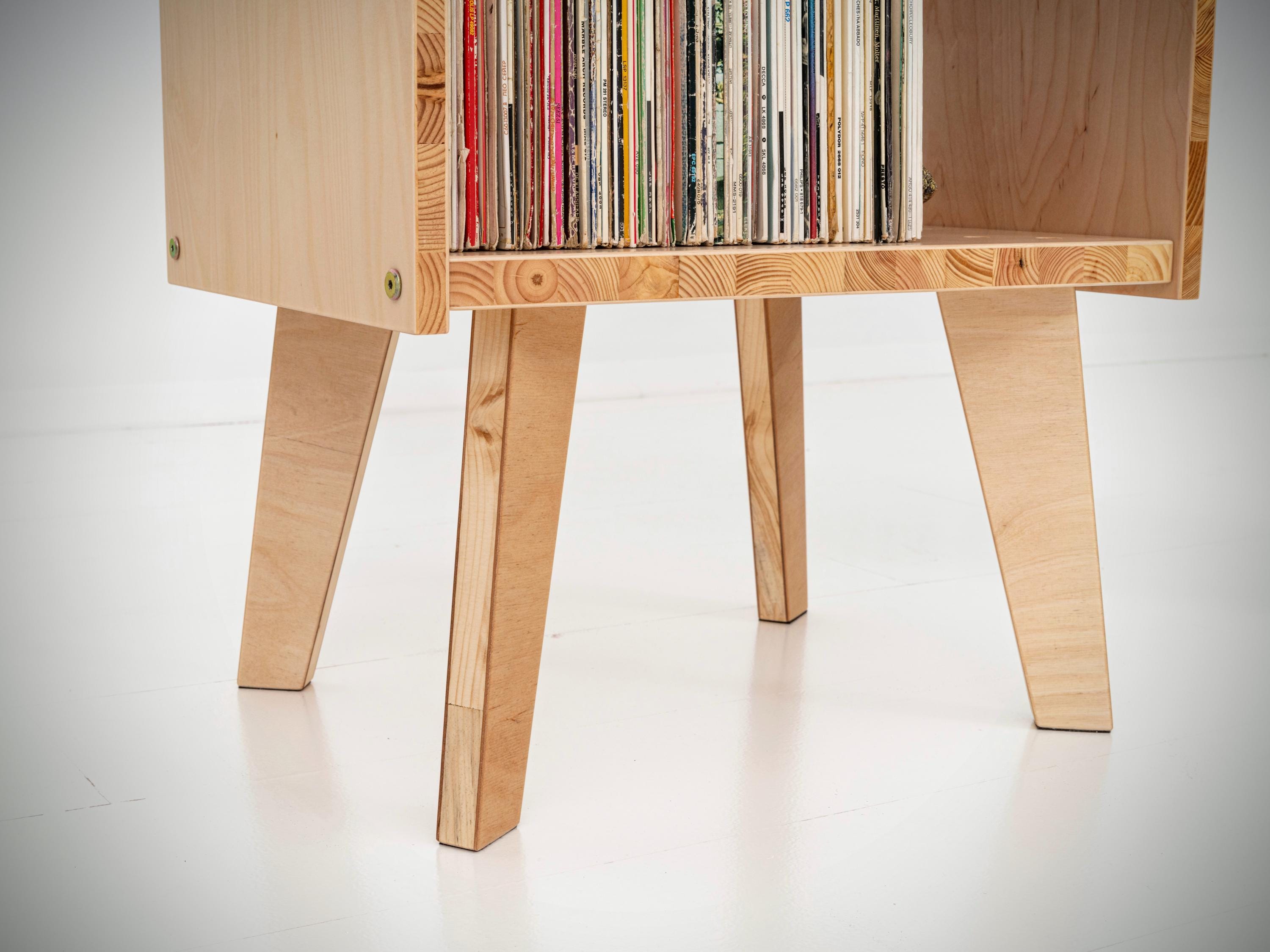 Compact Turntable Stand With Vinyl Records Shelf / Record Player ...