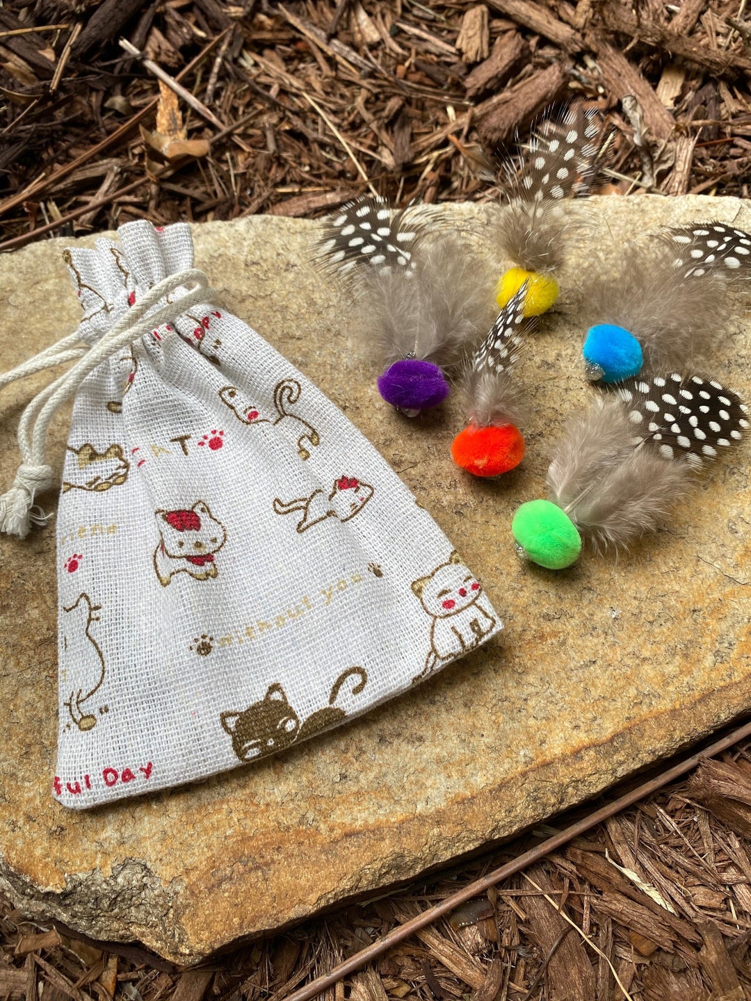 Feather Tweety Puff Cat Toys | Toss, Scatter & Chase Refills ...