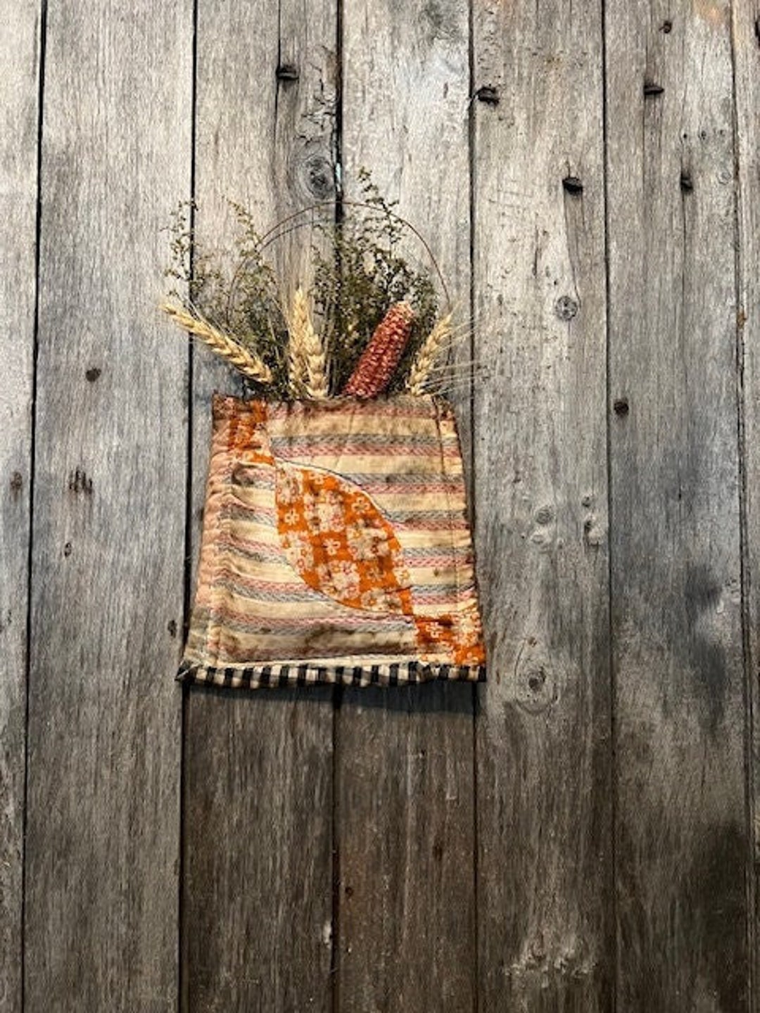 Primitive Old Quilt Ditty Bag Grubby Homestead Peg Hanger Early Look ...