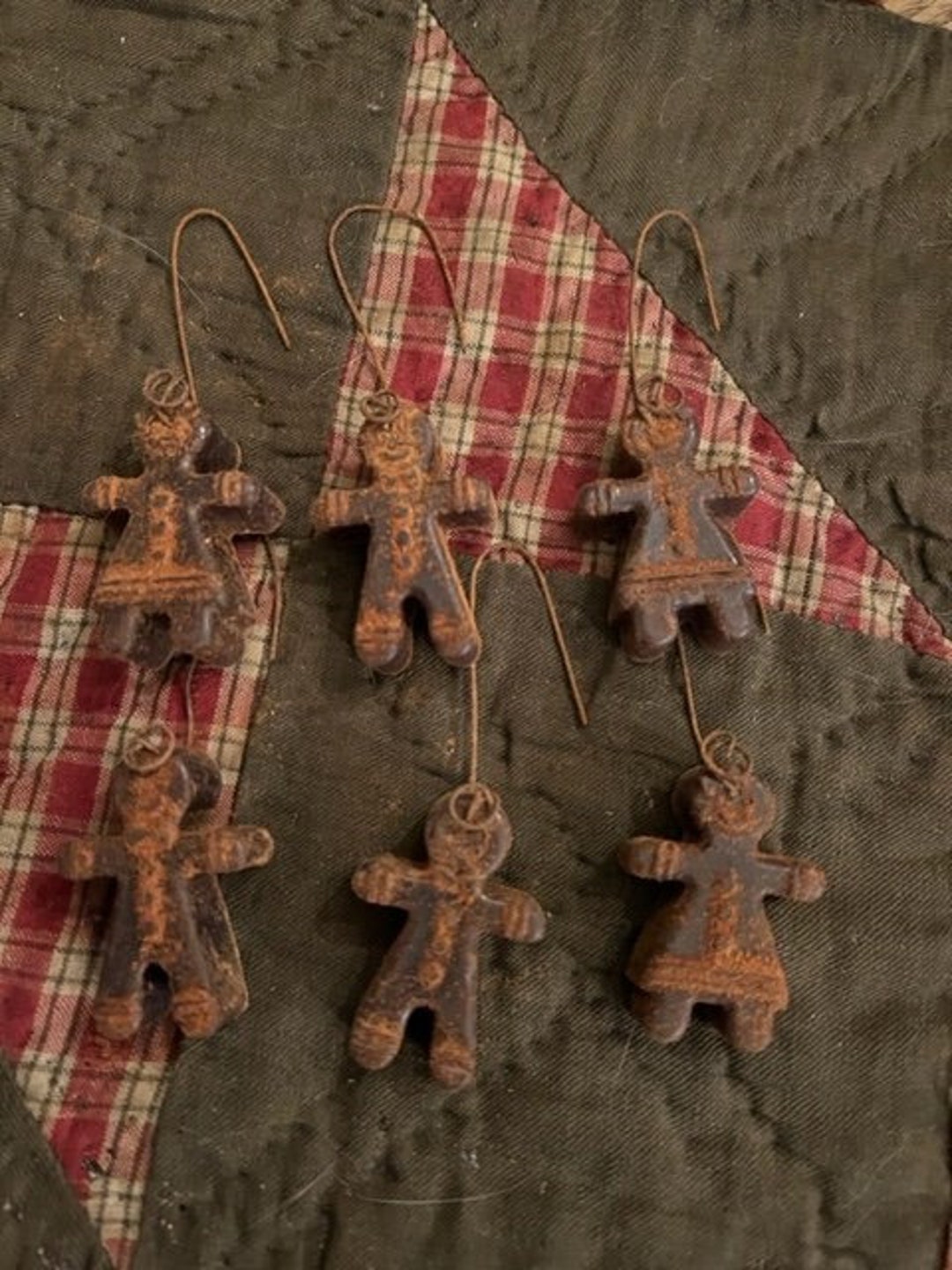 Primitive Gingerbread Couple Ornaments Blackened Wax Grubby Early Style ...