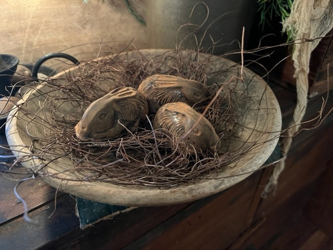 Primitive Easter Bunny Rabbits Grubby Bowl Fillers Homestead Blackened ...