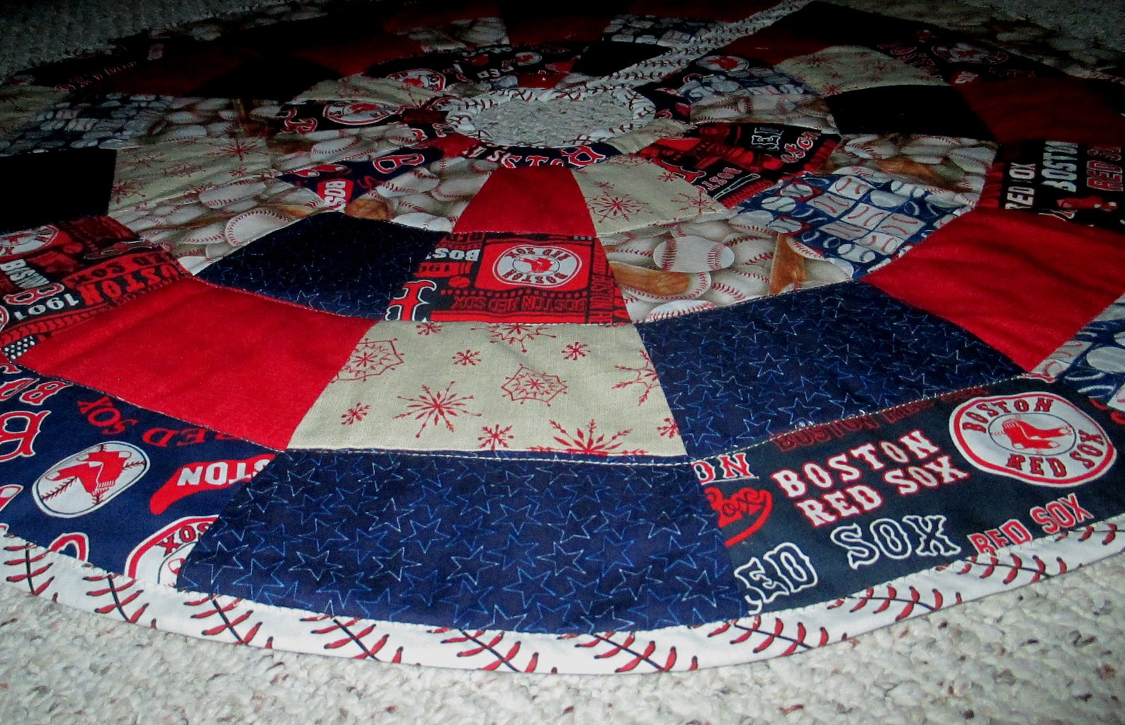 Christmas Tree Skirt 41" Round Quilted Reversible Boston Red Sox ...