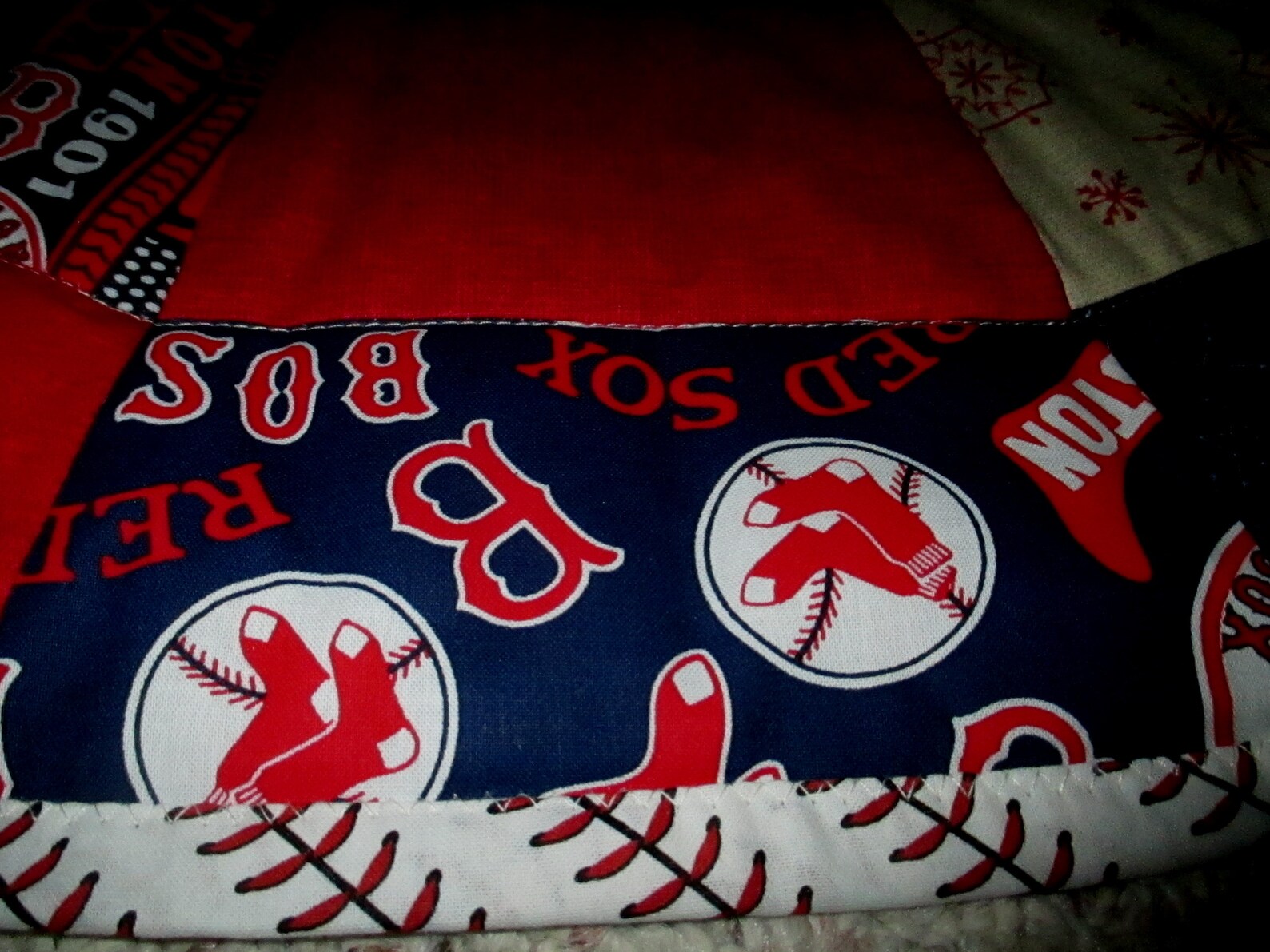 Christmas Tree Skirt 41" Round Quilted Reversible Boston Red Sox ...