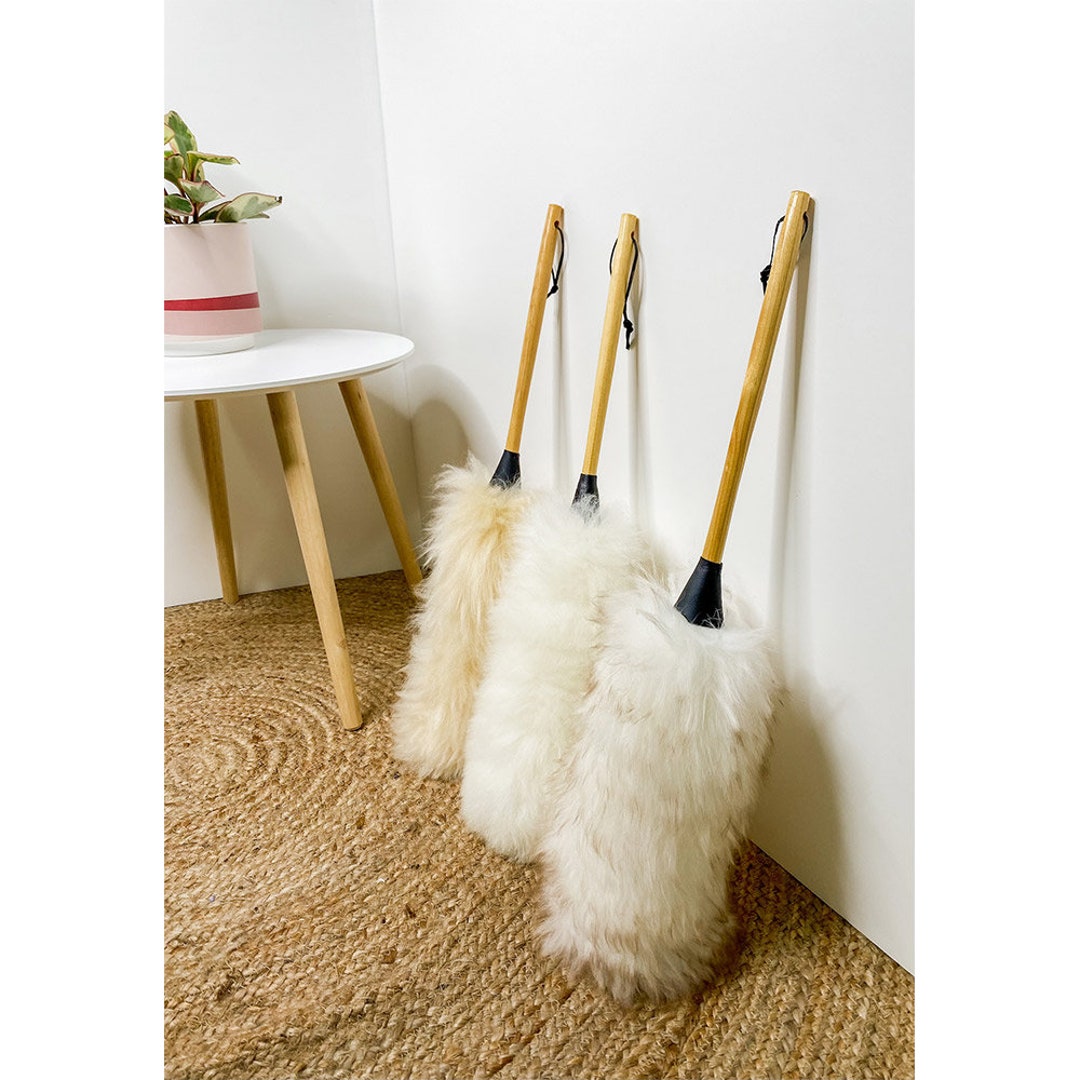 One Professional Deluxe Lambswool Duster With Very Large Lambswool Head ...