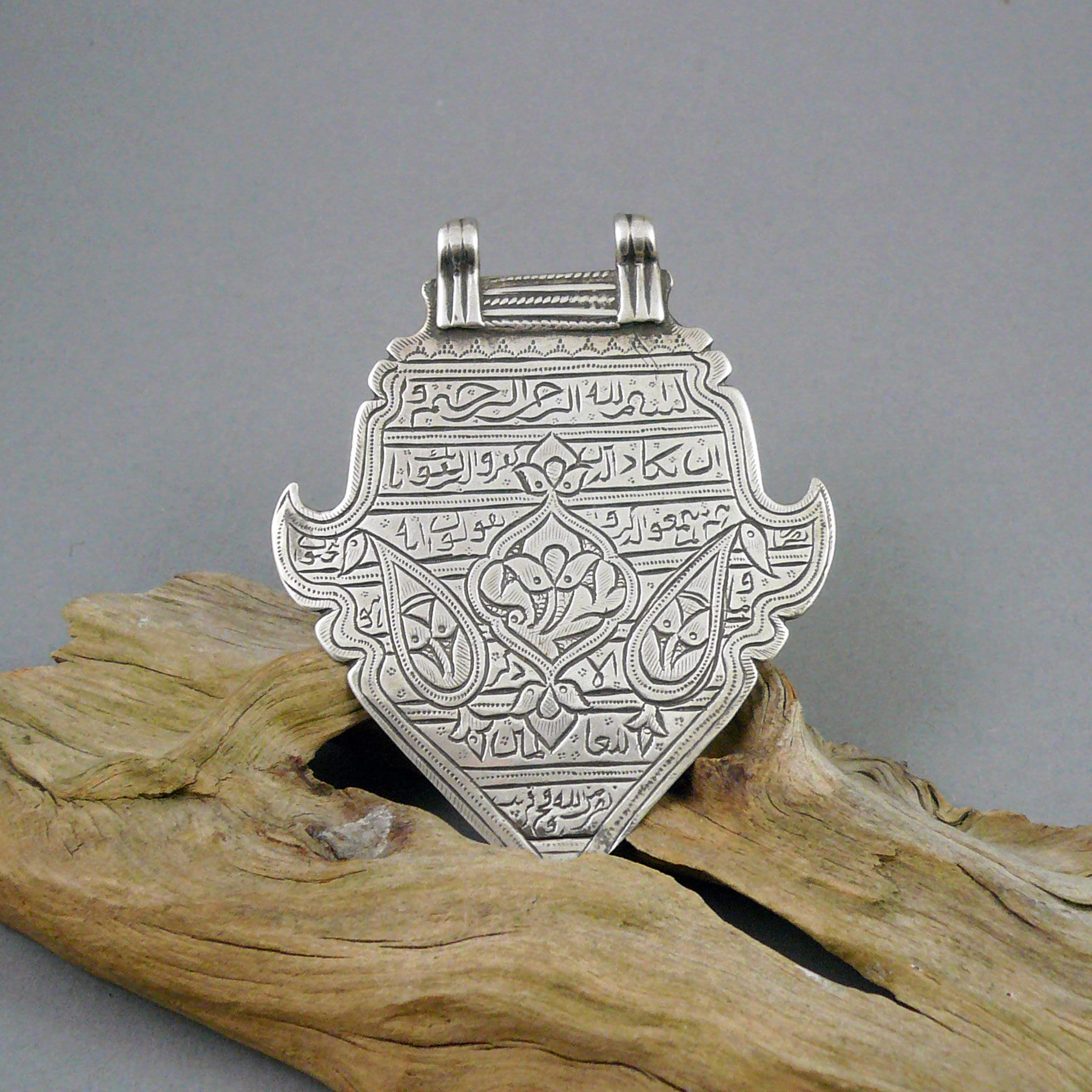 Amulet Pendant. Silver Amulet Pendant. Central Asia. - Etsy