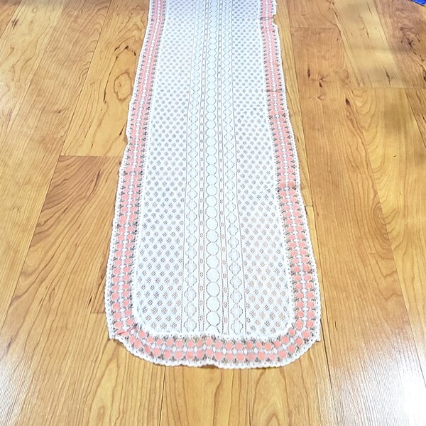 Lace Table Runner - Etsy