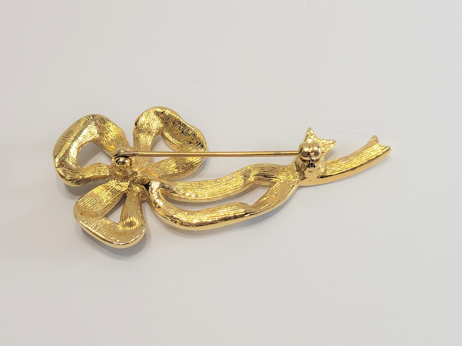 Vintage Black Enamel Bow Pin With Rhinestones - Etsy