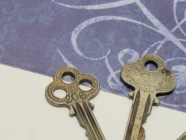 Vintage Ornate Keys Yale & Towne Lockwood Lot of 3 - Etsy
