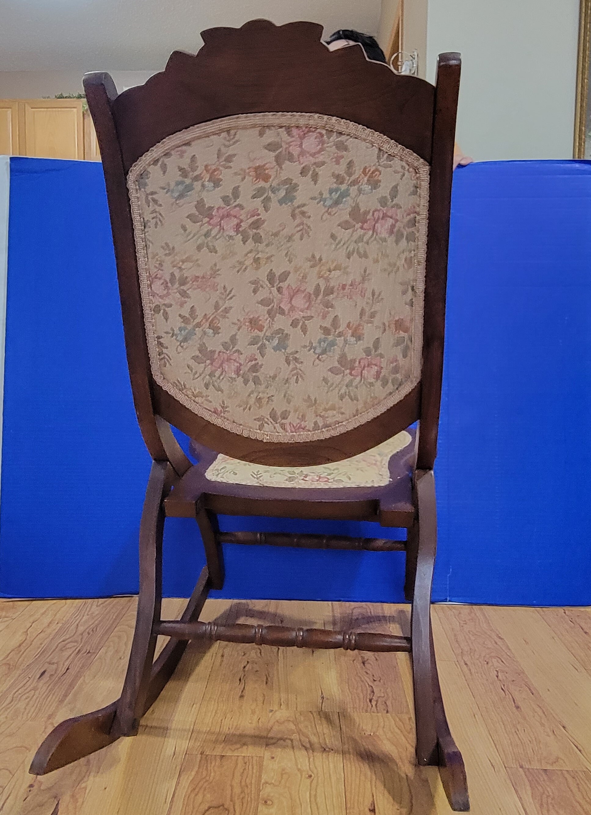 Vintage Wood Folding Rocking Chair Floral Tapestry