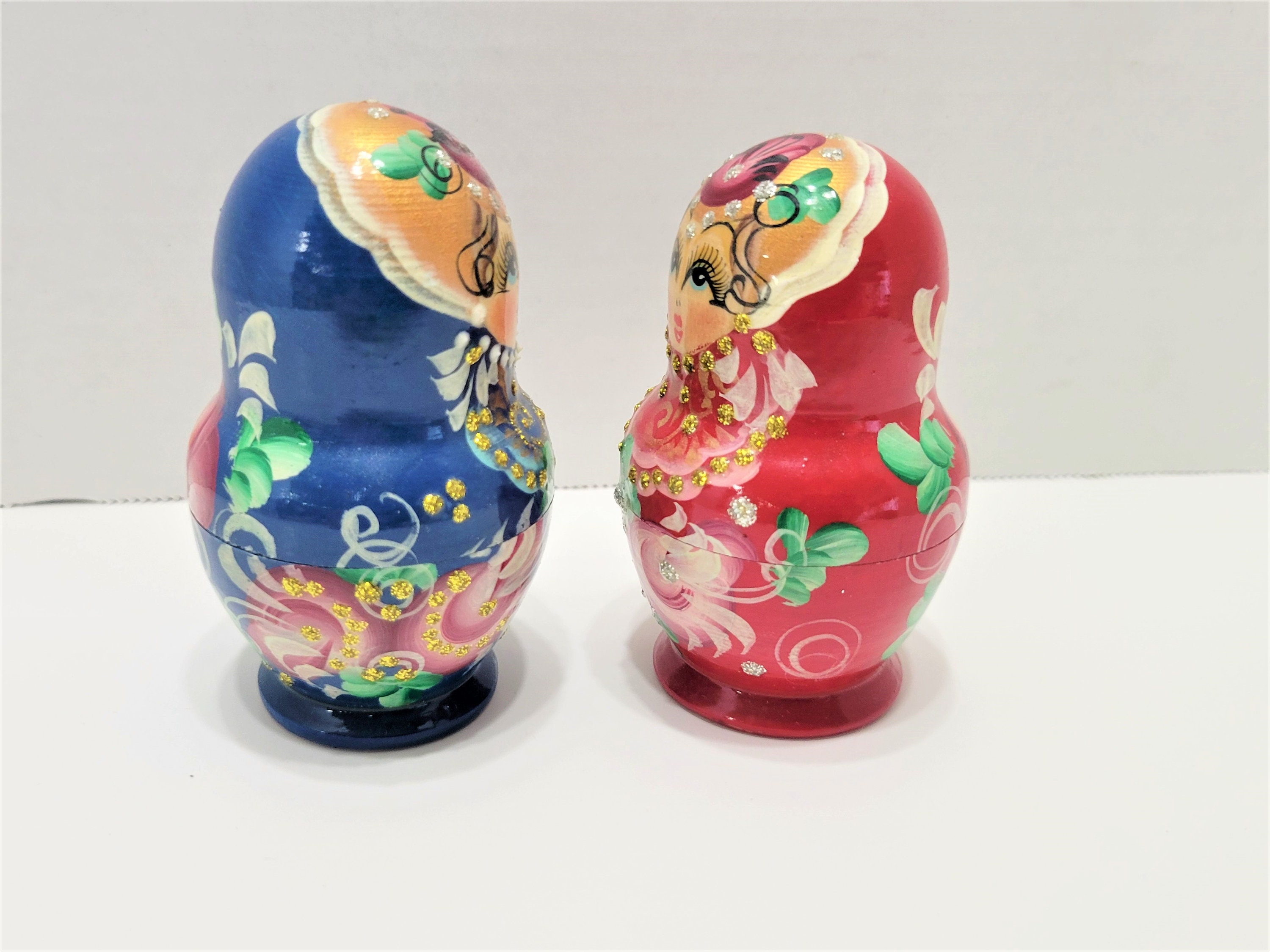 Pair Vintage Russian Nesting Dolls with 10 Total Dolls Ornate