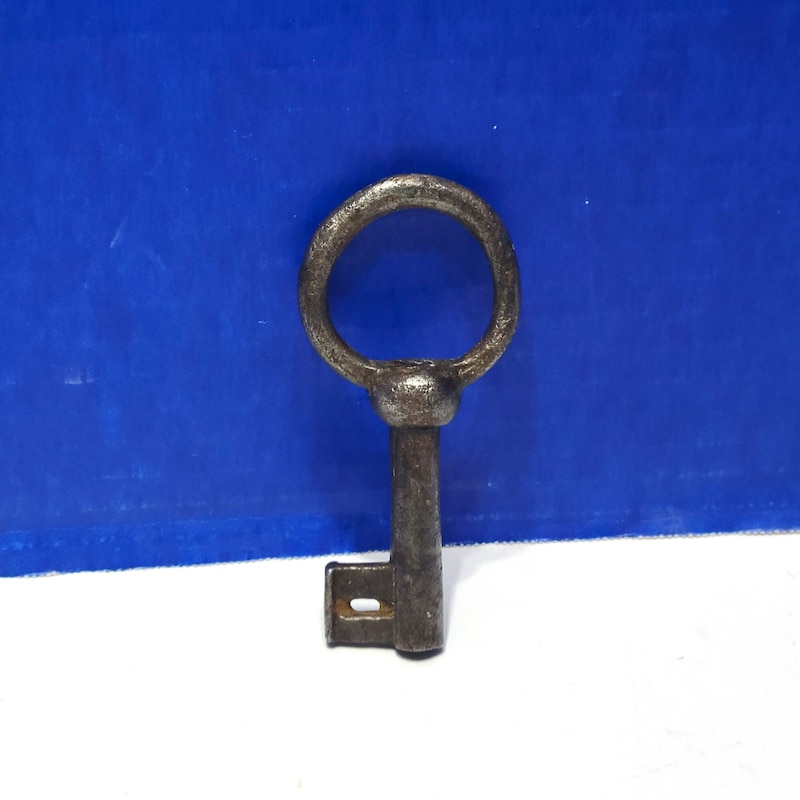 Skeleton Key Hole - Etsy