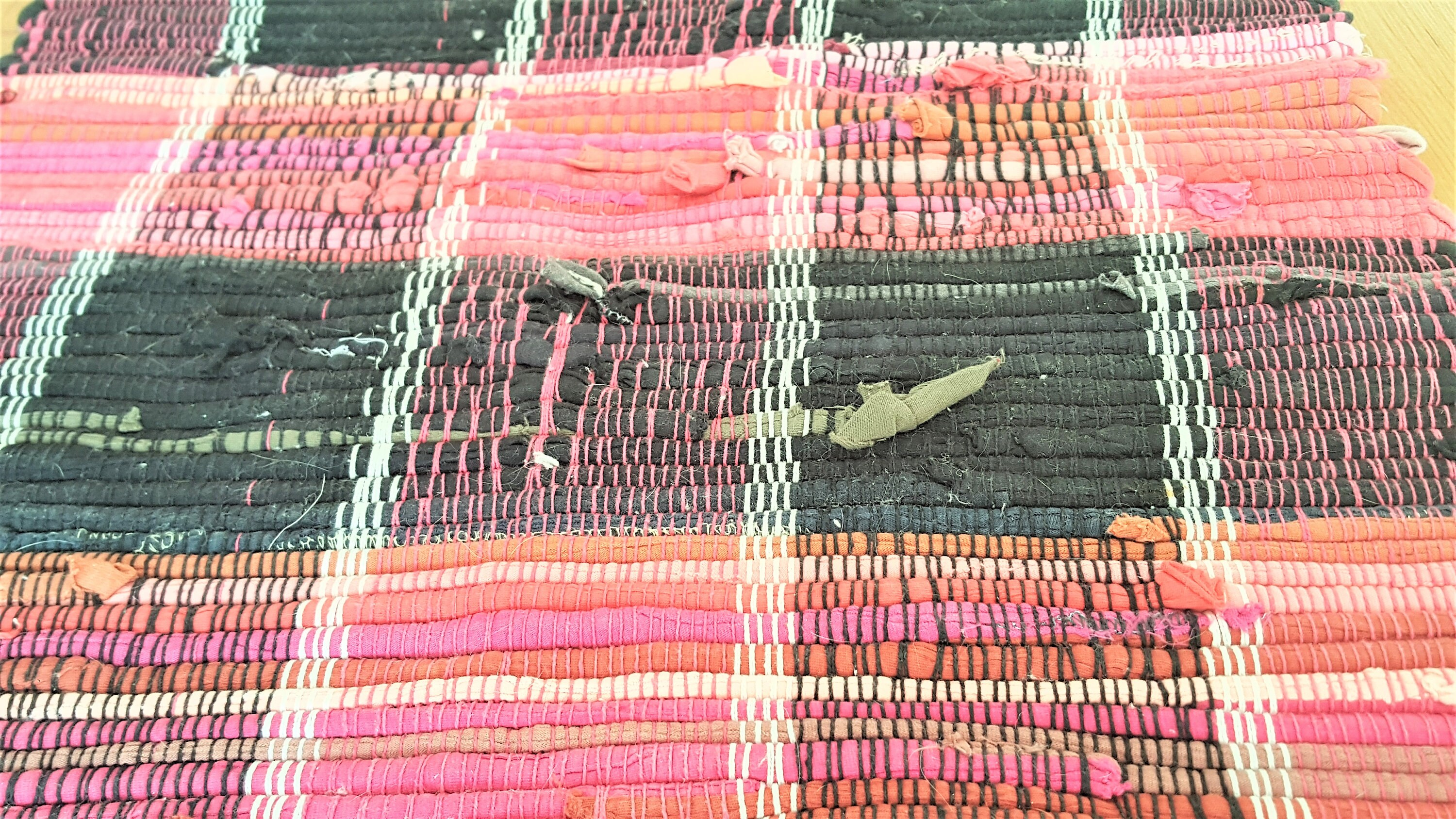Home & Living Vintage Pink and Black Country Rag Rug Hand Loomed Floor ...
