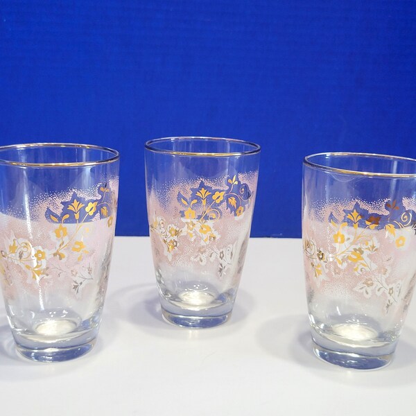 Pyrex Pink Duchess - Etsy