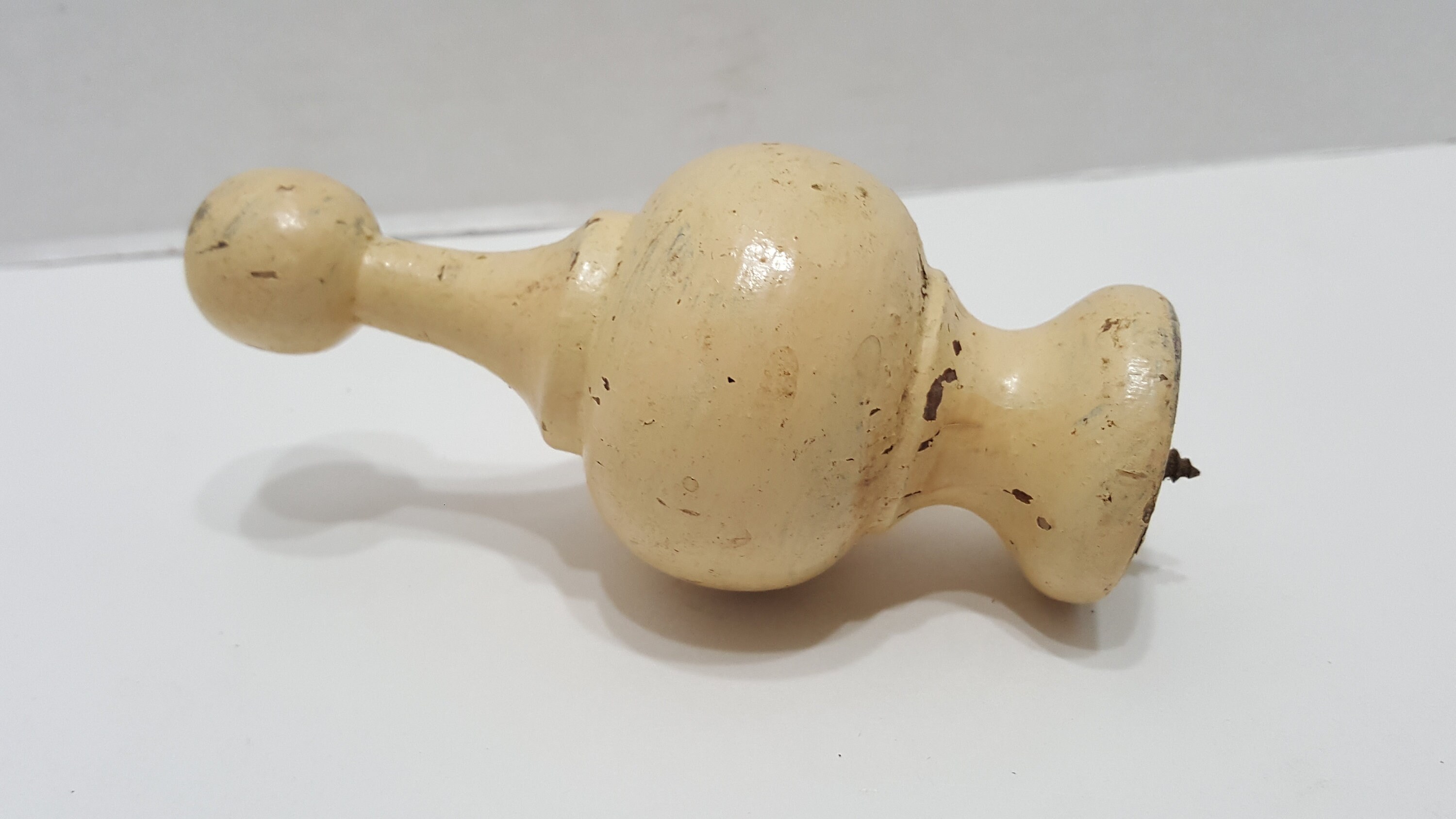 Vintage Wood Finial Off-White Shabby Chic Painted