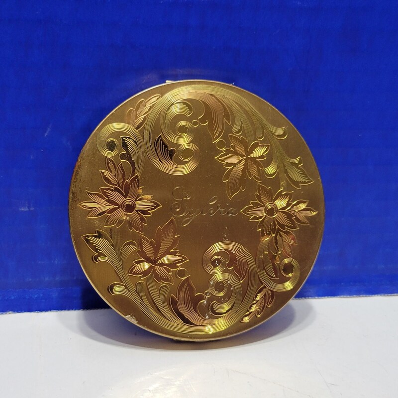 Vintage Compact - Etsy