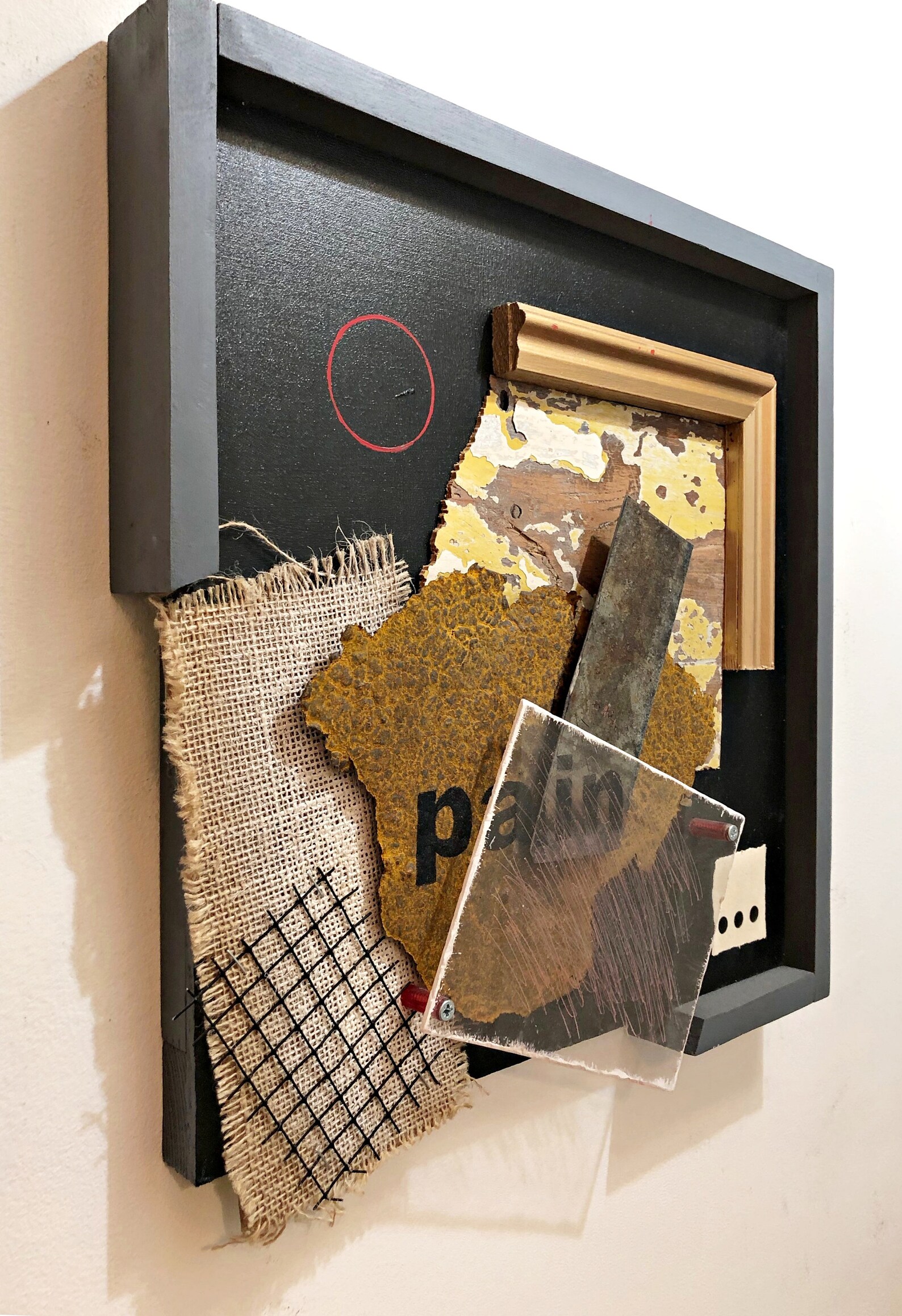 The Frame That Dare Not Contain Its Pain Wood Wall Art - Etsy UK